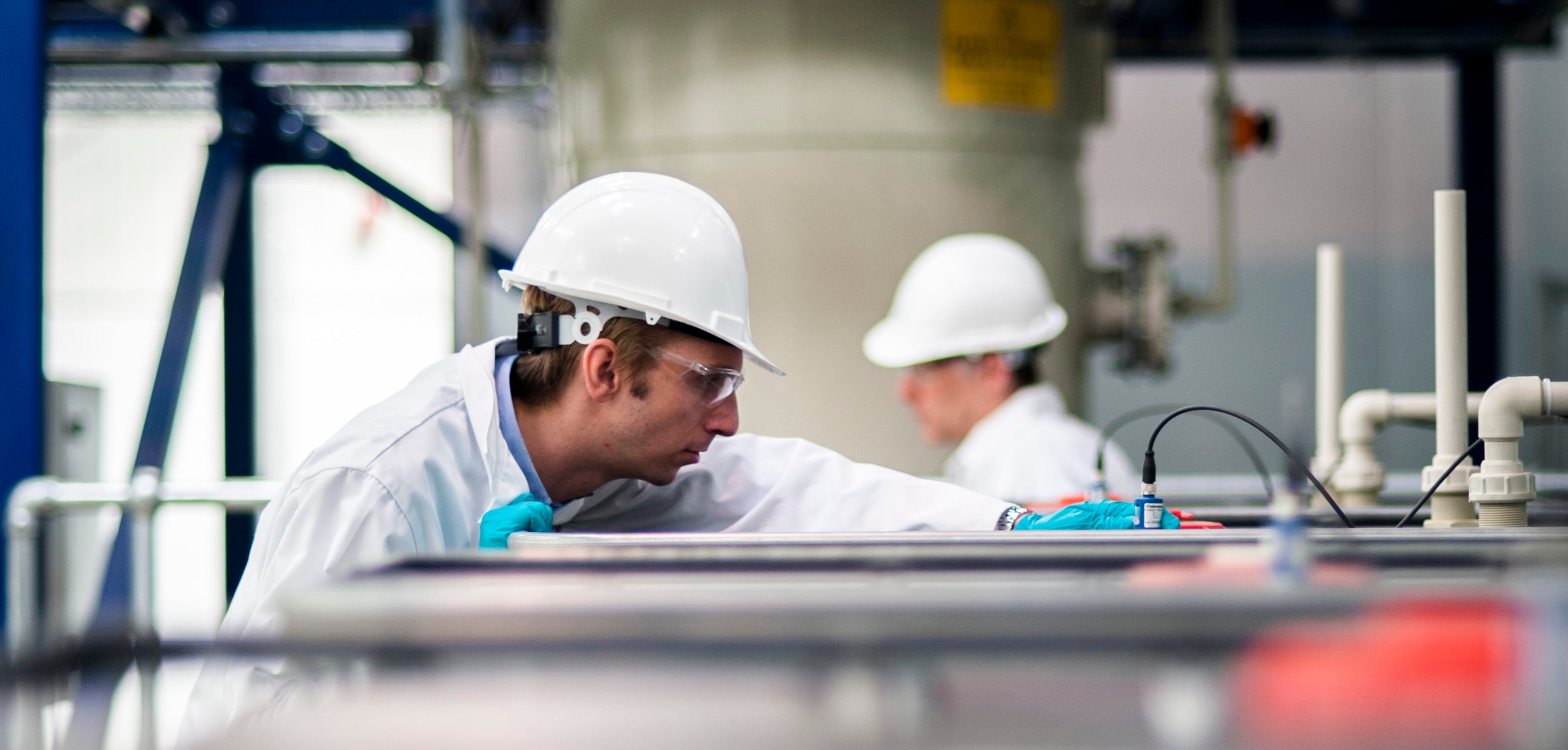 Next-generation battery material ‘exceeds expectations’ - Electric ...